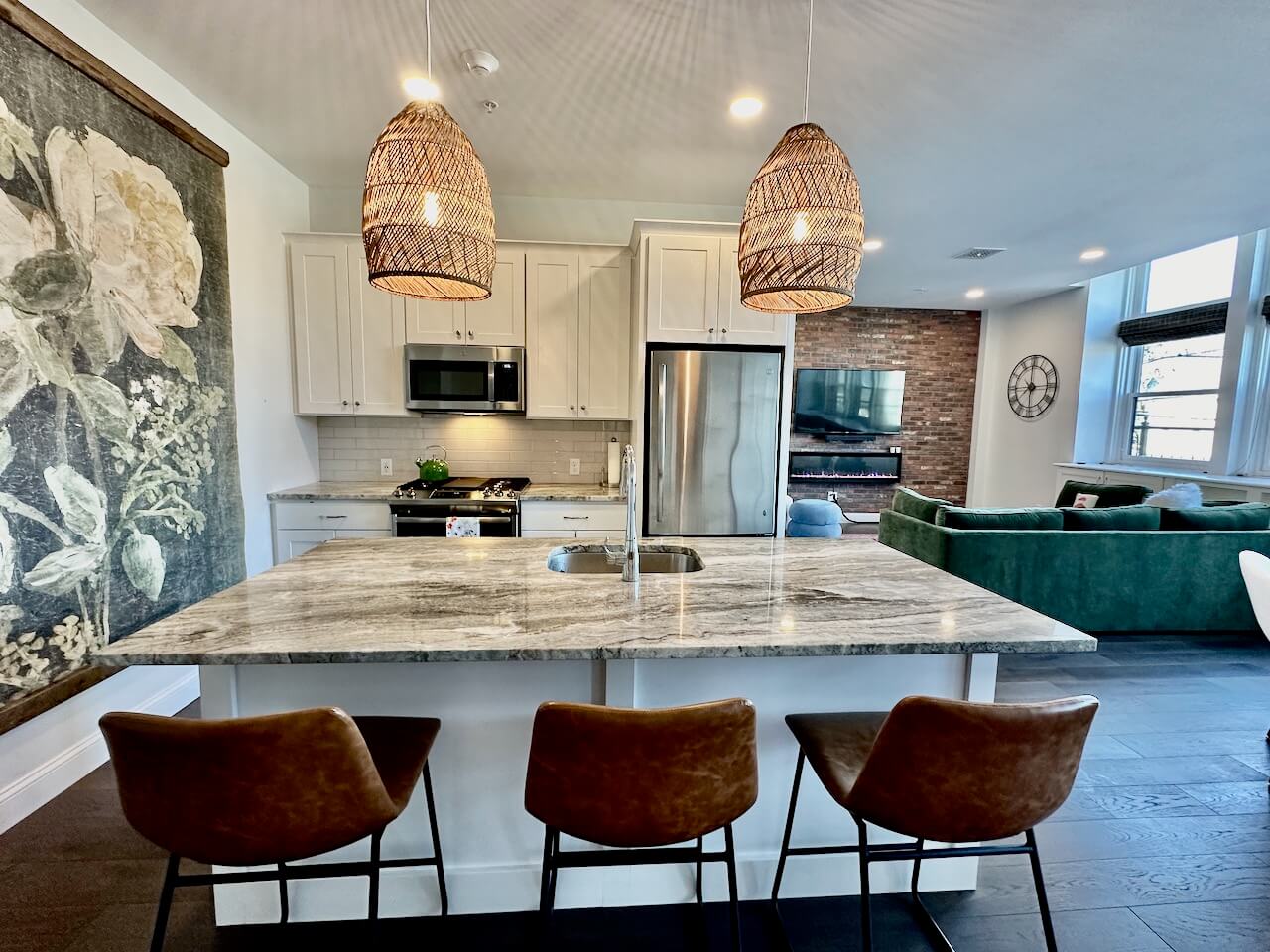 77 VAN DAM Street #205 • Julie & Co. Realty : Julie & Co. Realty